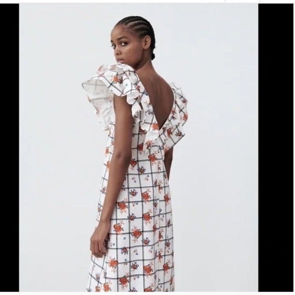 Zara | Dresses | Nwt Zara Ruffle Shoulder Lattice Floral Print Dress ...